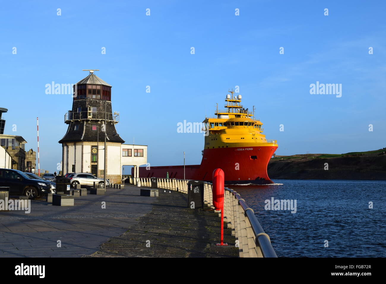 Oil supply vessel hi-res stock photography and images - Alamy