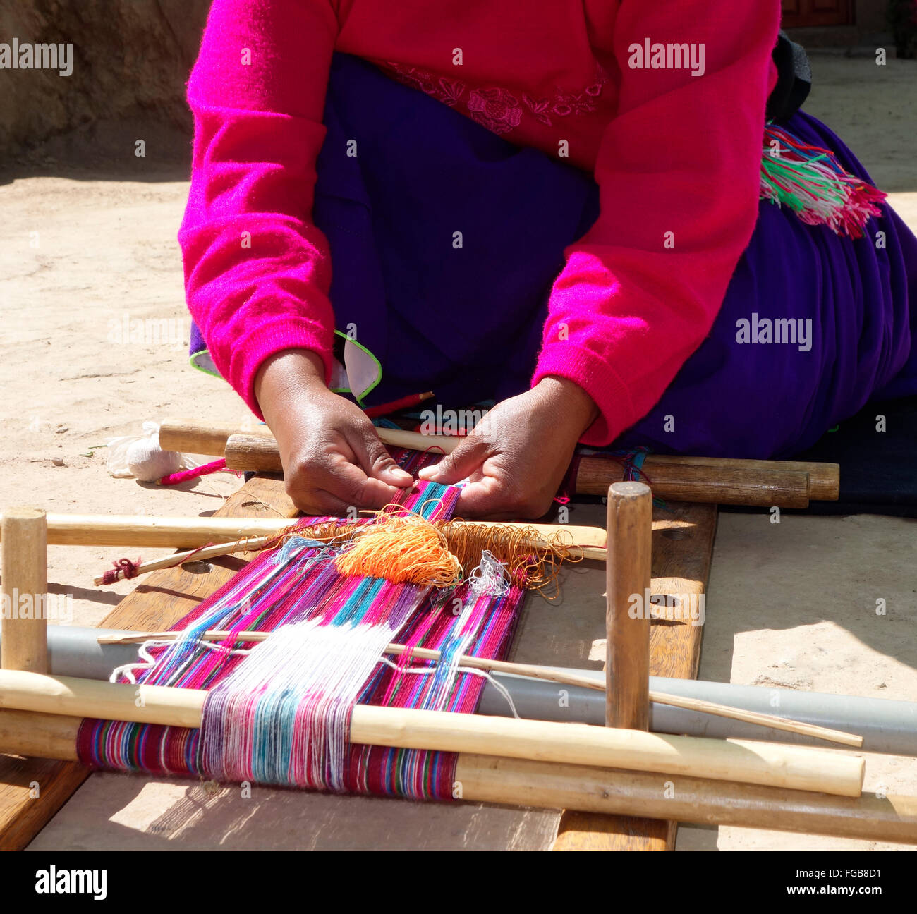 Weaving loom detail peru hi-res stock photography and images - Alamy