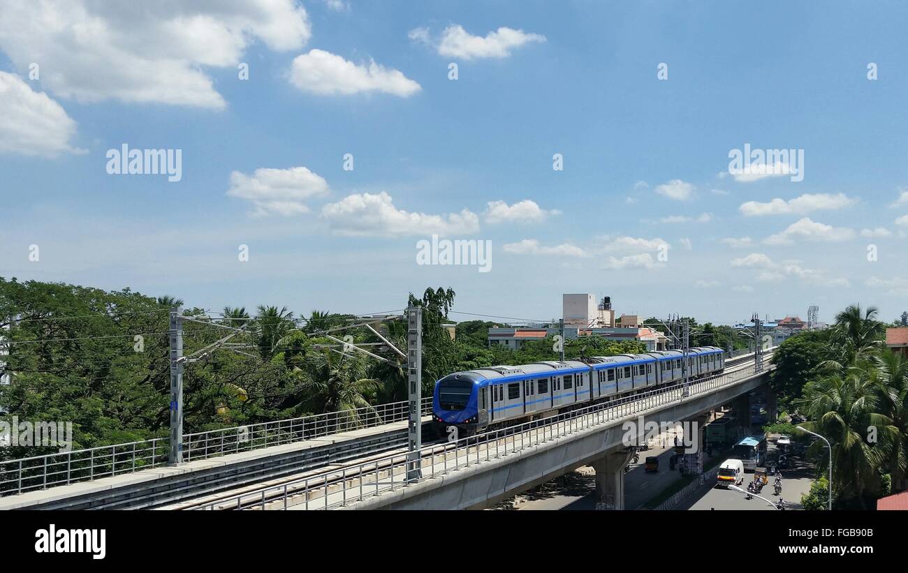Railway trees hi-res stock photography and images - Alamy