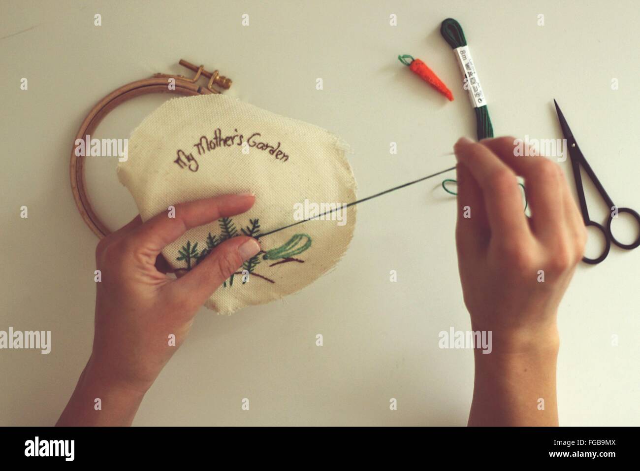 Doing embroidery hi-res stock photography and images - Alamy