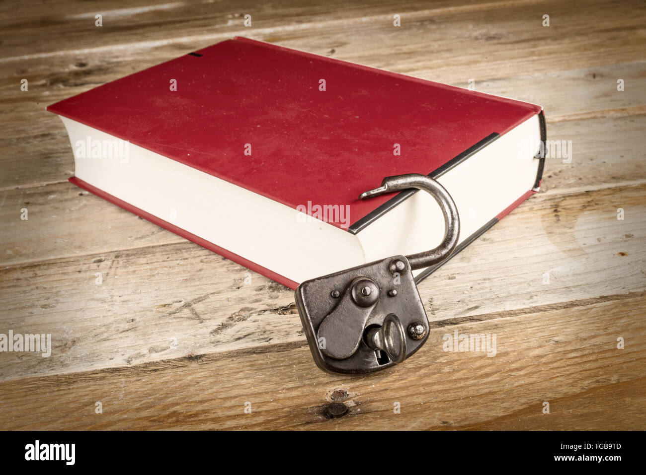 The key to knowledge, an educational concept Stock Photo - Alamy