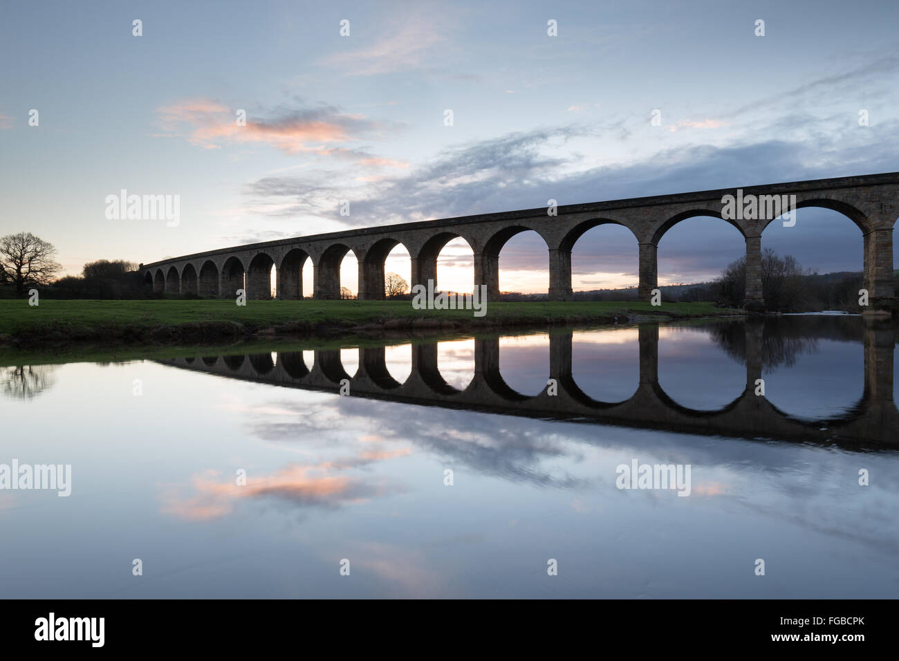 Arthington Viaduct High Resolution Stock Photography and Images - Alamy