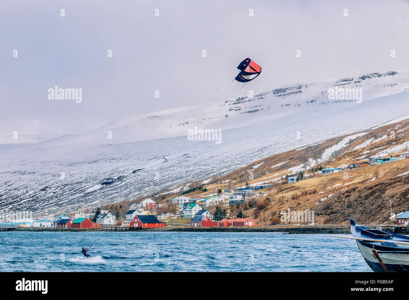 Kitesurfing on snow hi-res stock photography and images - Alamy