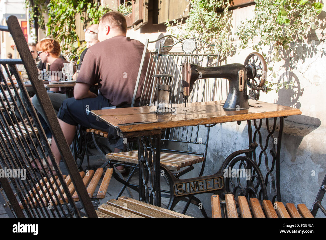 Cafe Singer, old sewing machines as tables, cafe,cafes,bar,beer,coffee ...