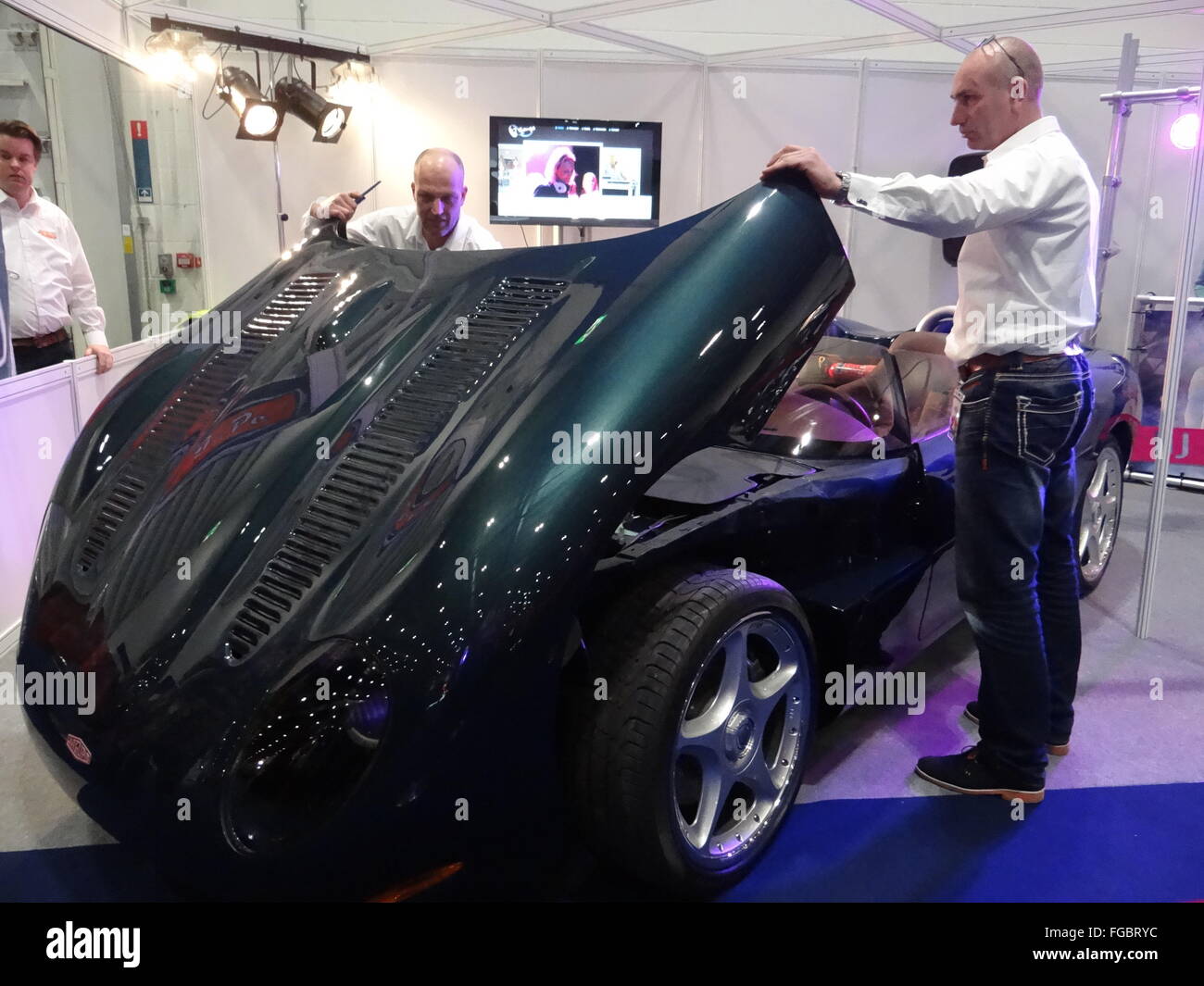 Bugatti Car Emblem High Resolution Stock Photography and Images - Alamy