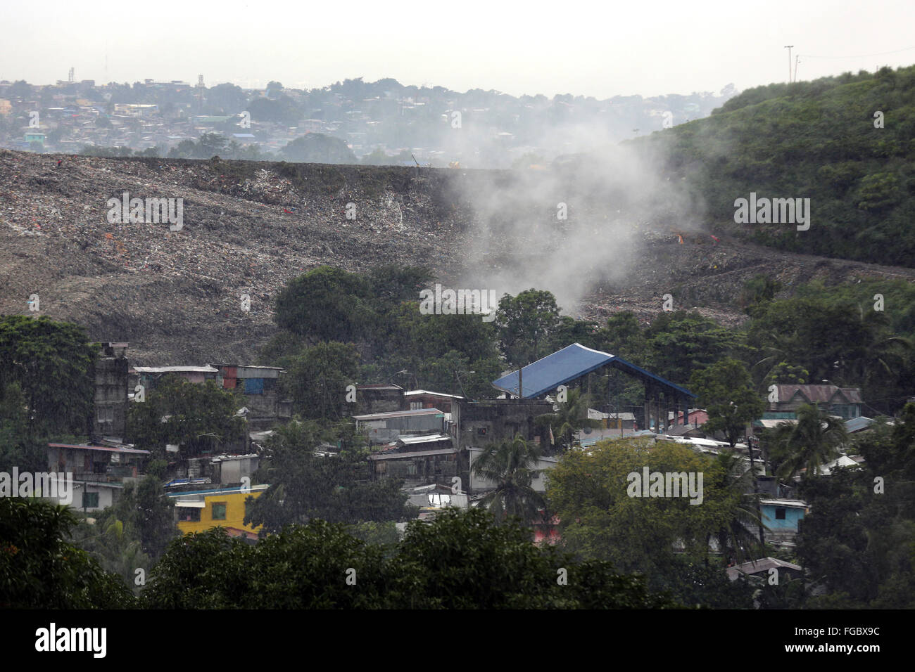 Payatas garbage landfill, dump site Quezon City "Integrated Waste ...