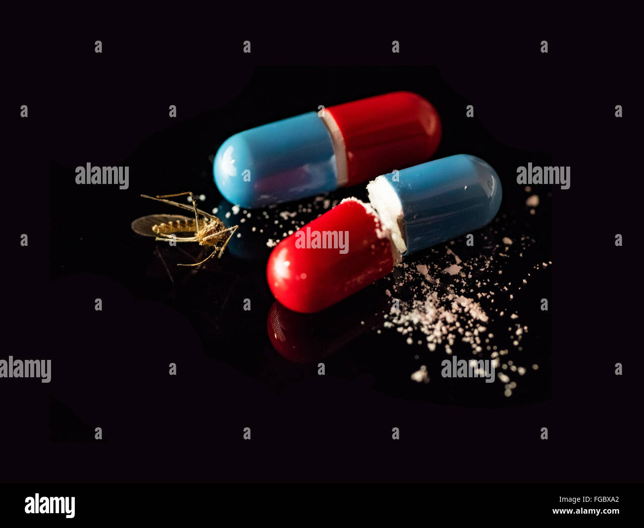 Glass capsule hi-res stock photography and images - Alamy