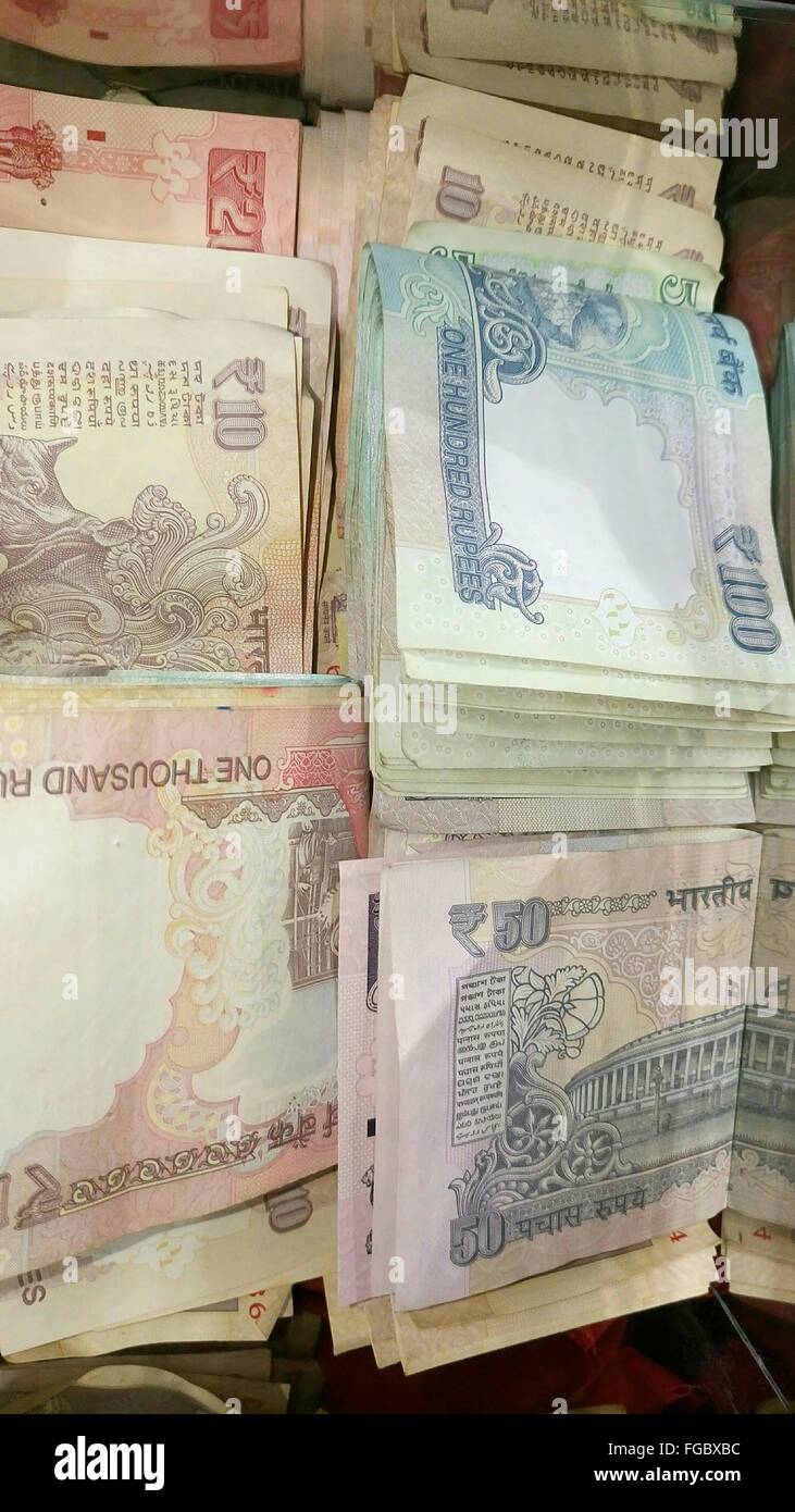 Indian fifty rupee note hi-res stock photography and images - Alamy