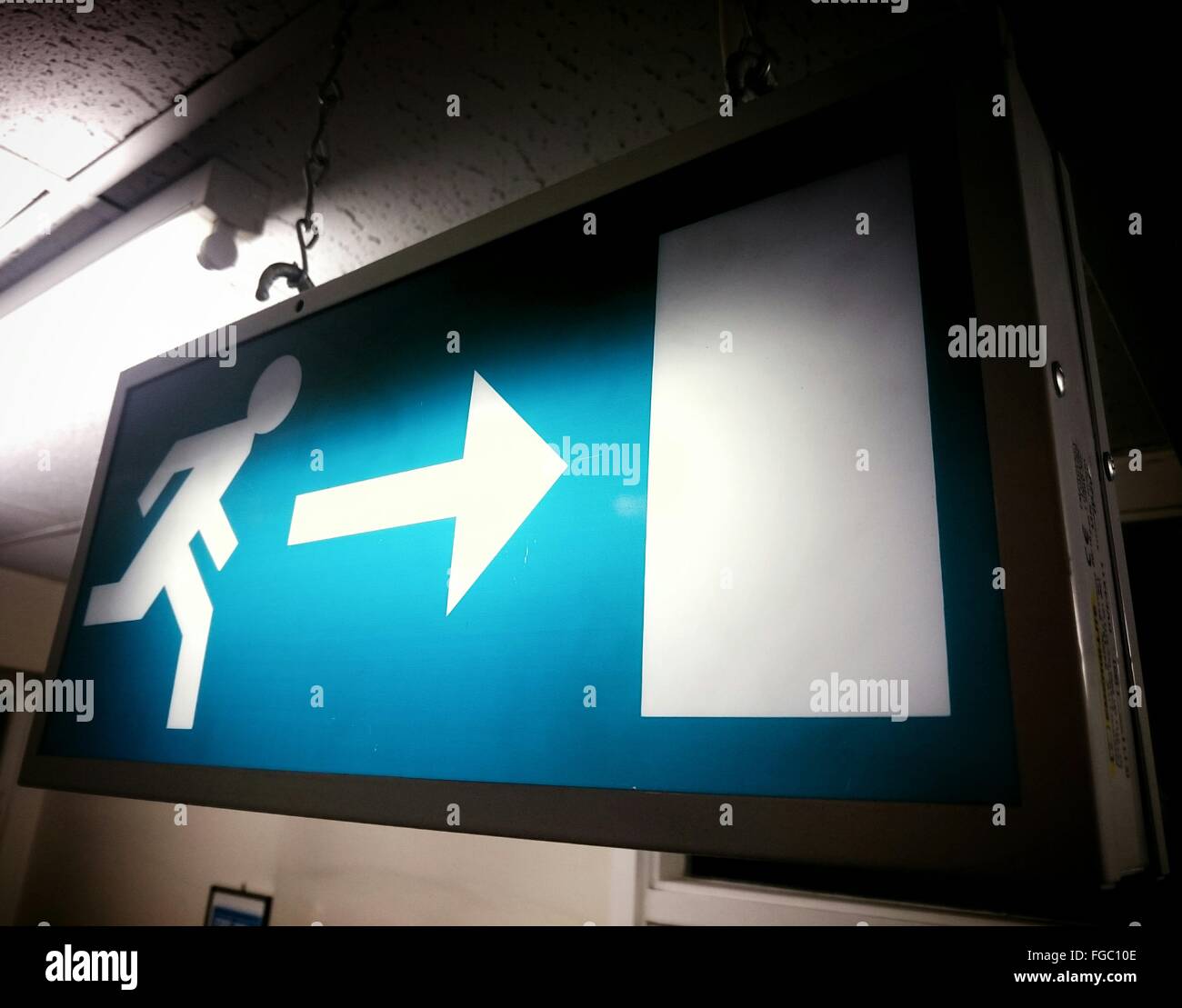 Fire exit sign hi-res stock photography and images - Alamy