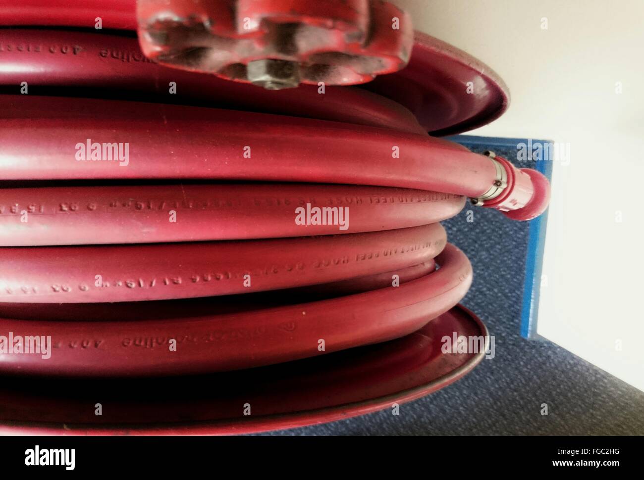 Wall mounted fire hi-res stock photography and images - Alamy