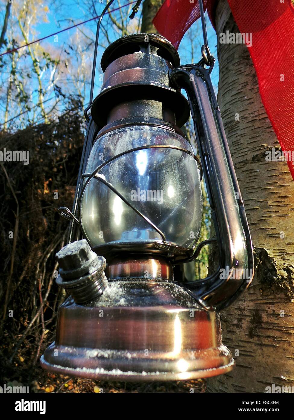Hanging Oil Lamp Stock Photos & Hanging Oil Lamp Stock Images - Alamy