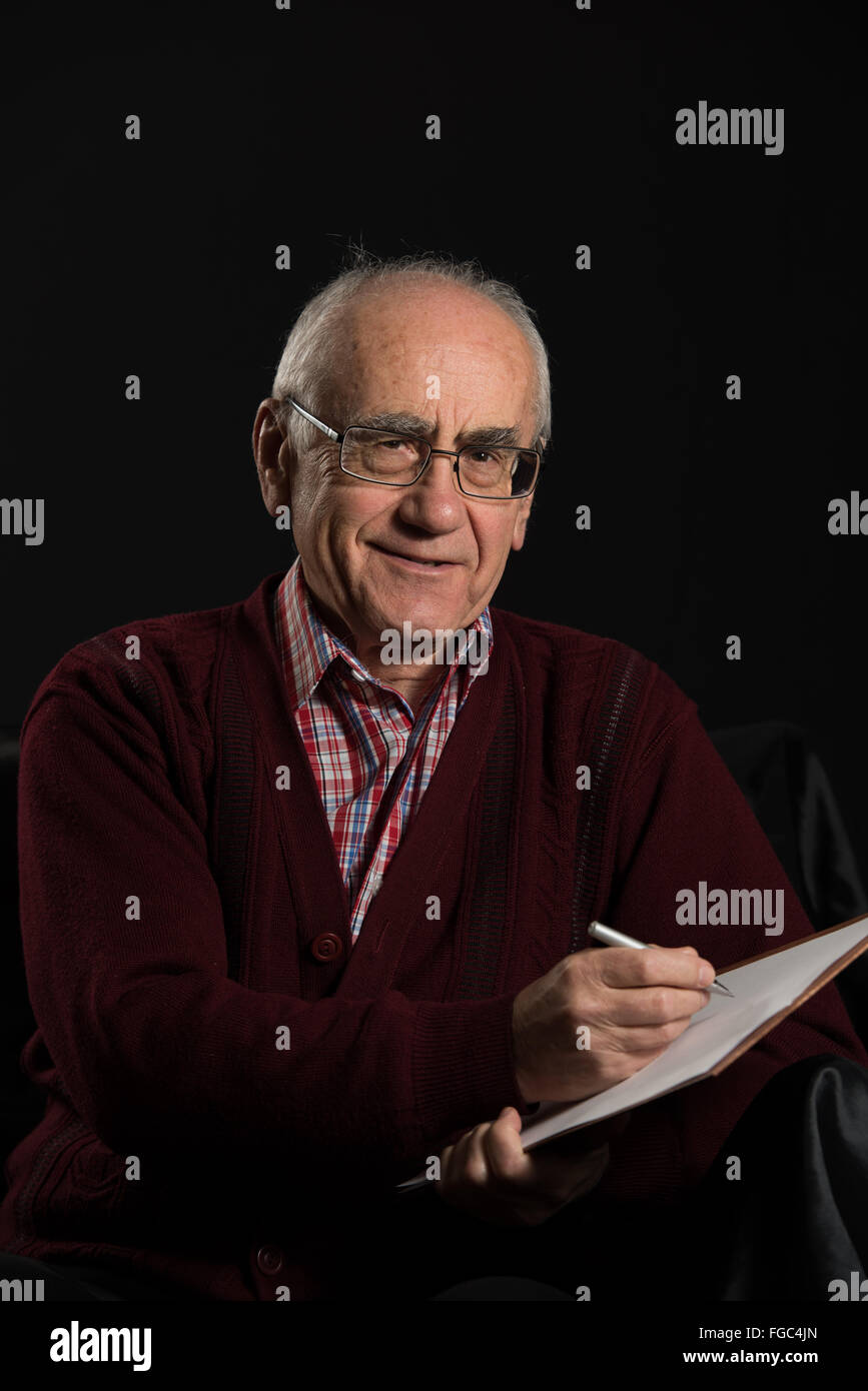 Old man writing letter hi-res stock photography and images - Alamy