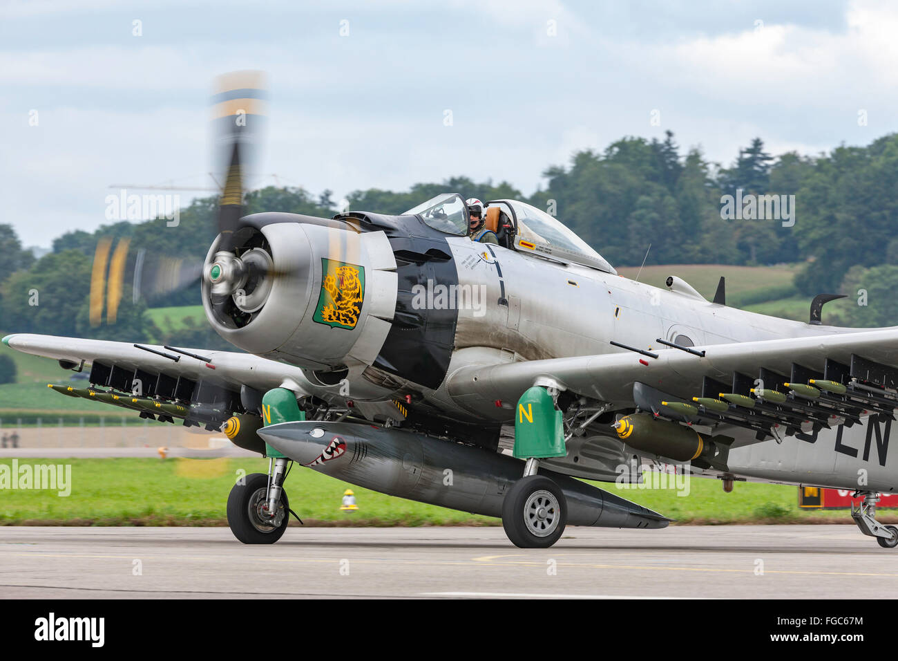 Douglas a 1 skyraider hi-res stock photography and images - Alamy