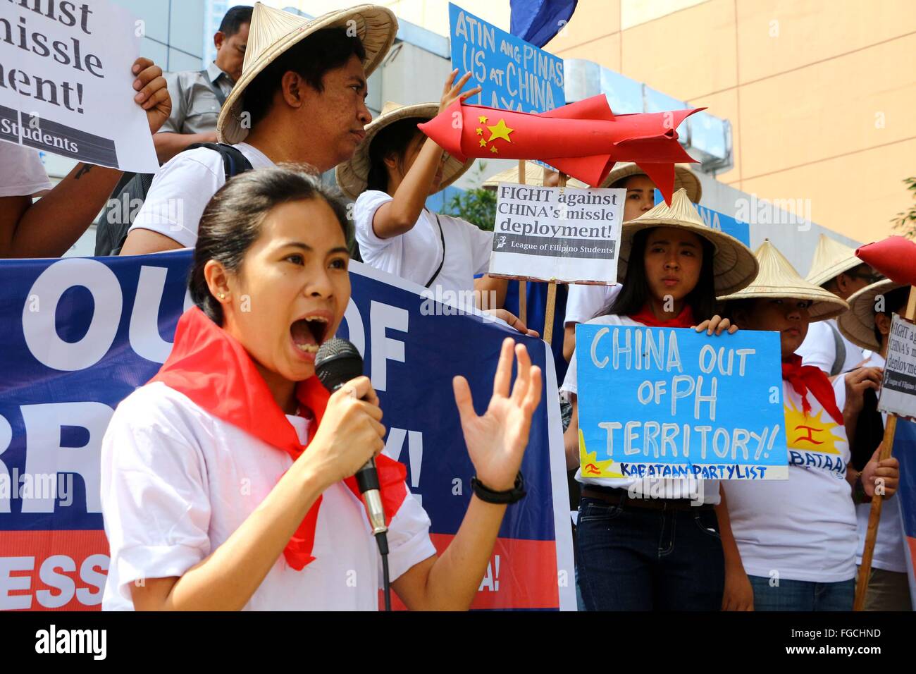 Philippines. 19th Feb, 2016. Students led by the League of Filipino ...