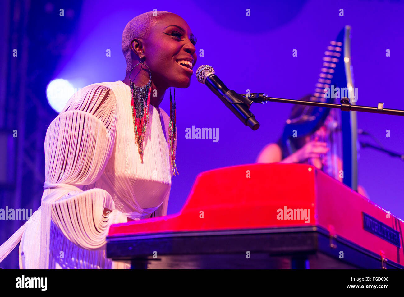 Laura mvula singer hi-res stock photography and images - Alamy