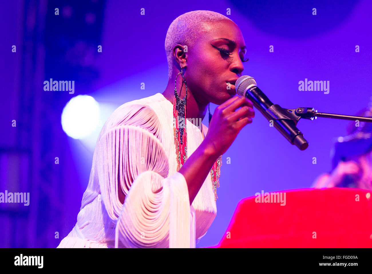 Schwarze show hi-res stock photography and images - Alamy