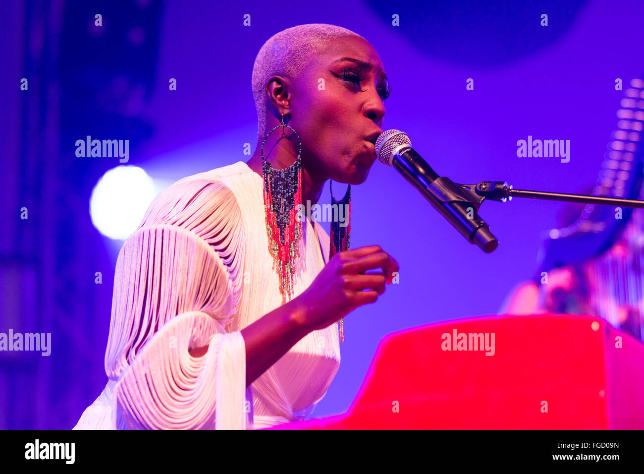 Laura mvula singer hi-res stock photography and images - Alamy