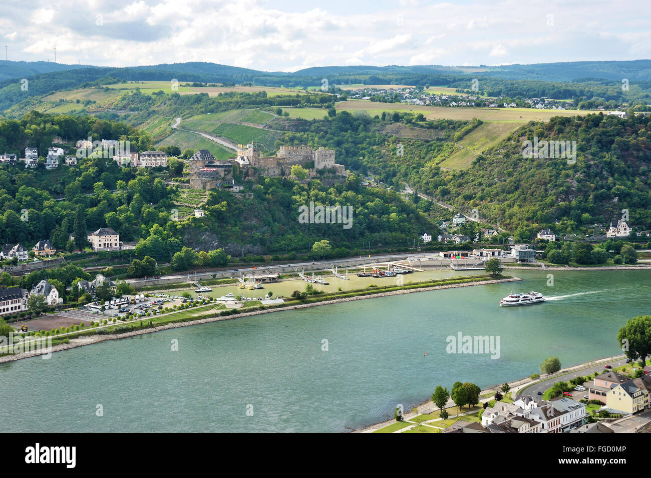 View to Rheinfels Castle at Sankt Goar, Upper Middle Rhine Valley ...