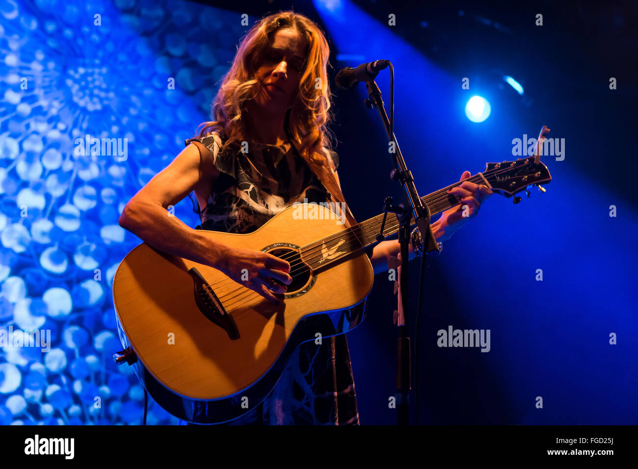 Heather nova hi-res stock photography and images - Alamy