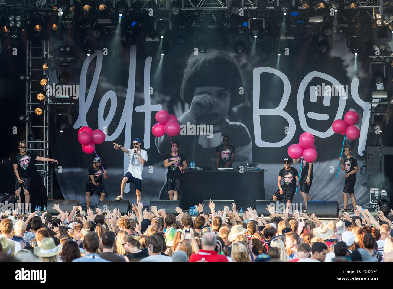 Rapper boy hi-res stock photography and images - Alamy