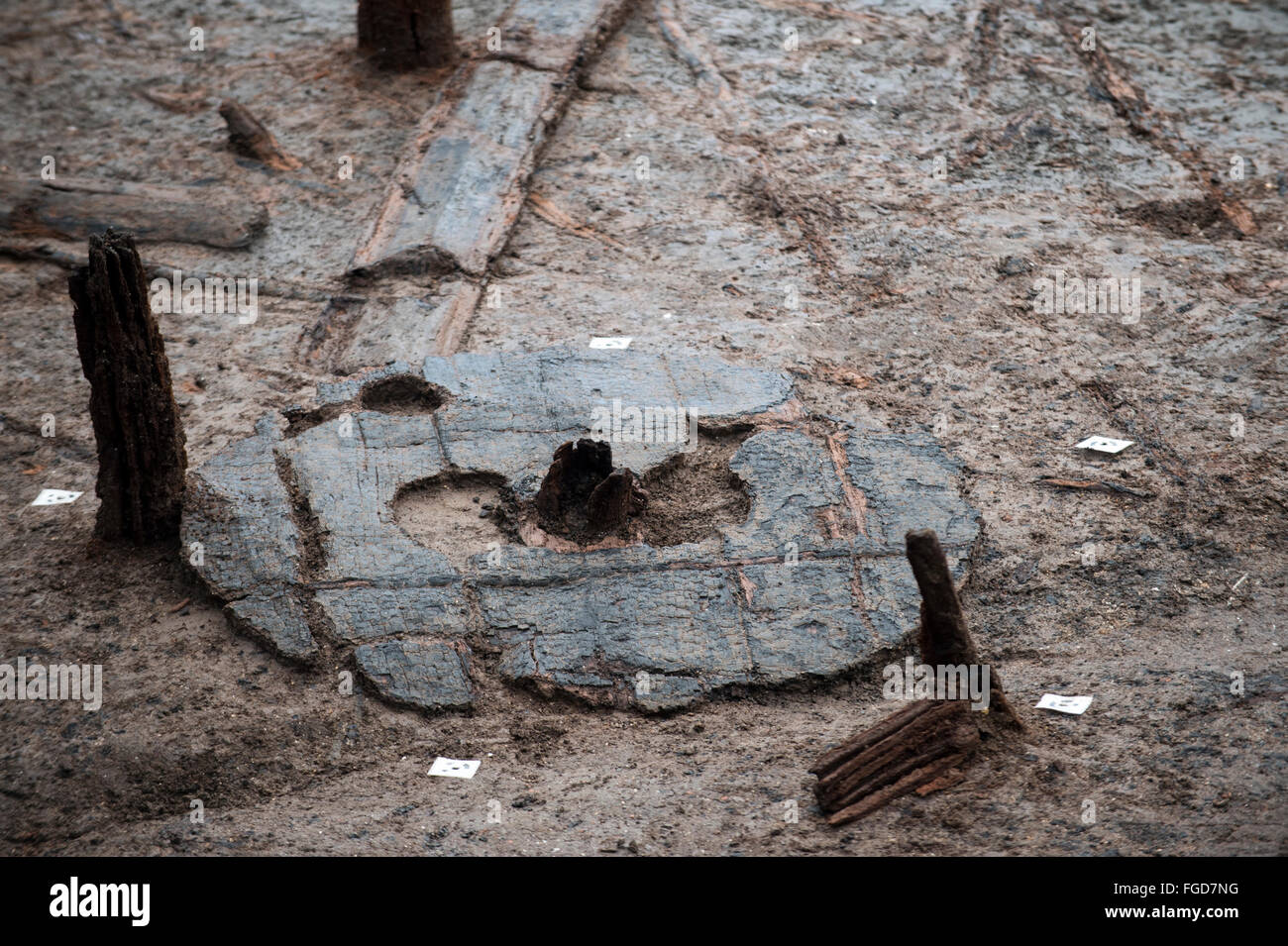 Archaeologists have uncovered a 3000 year old Bronze Age wheel at Must ...