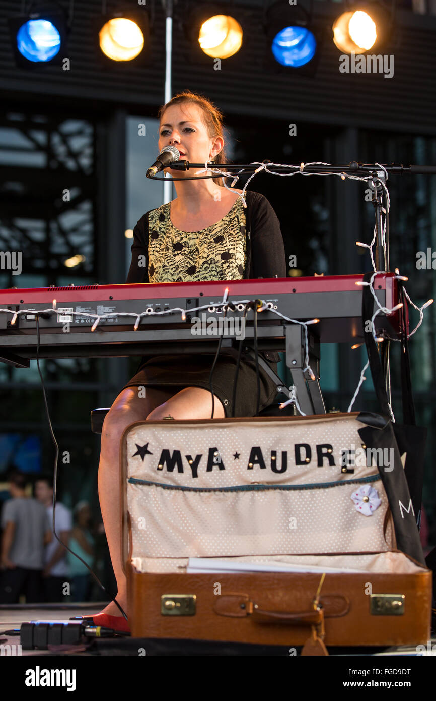 Mya mya hi-res stock photography and images - Alamy