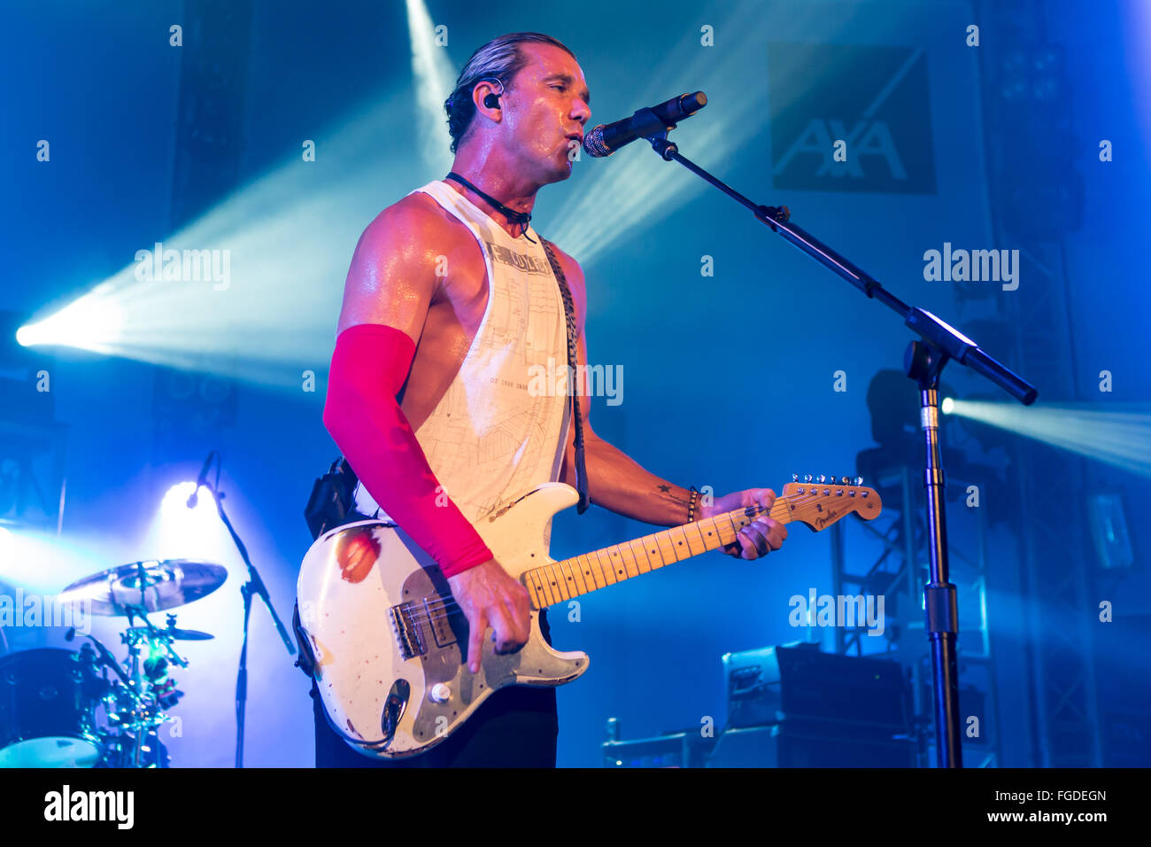 Bush band hi-res stock photography and images - Alamy