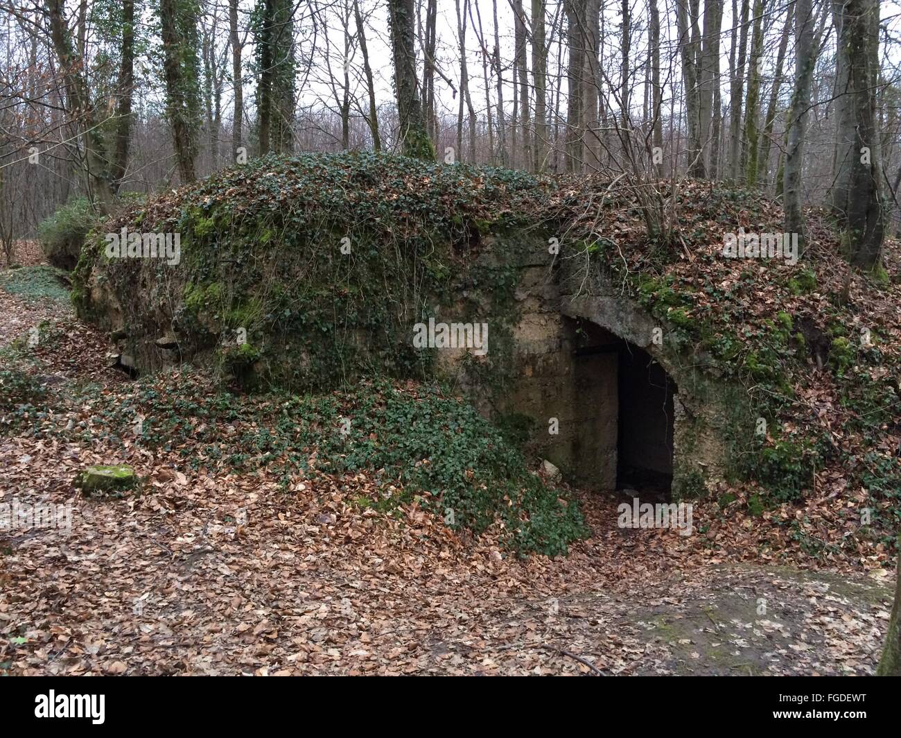 World war i field hospital france hi-res stock photography and images ...