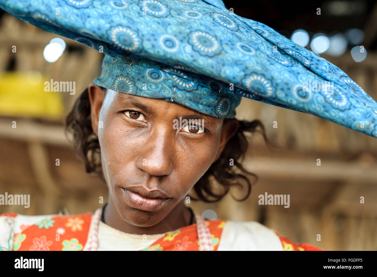 Namibia hat ethnic woman hi-res stock photography and images - Alamy