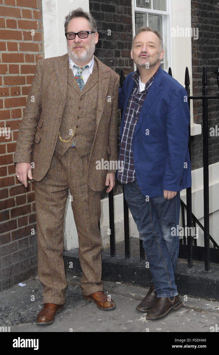 Vic reeves and bob mortimer hi-res stock photography and images - Alamy