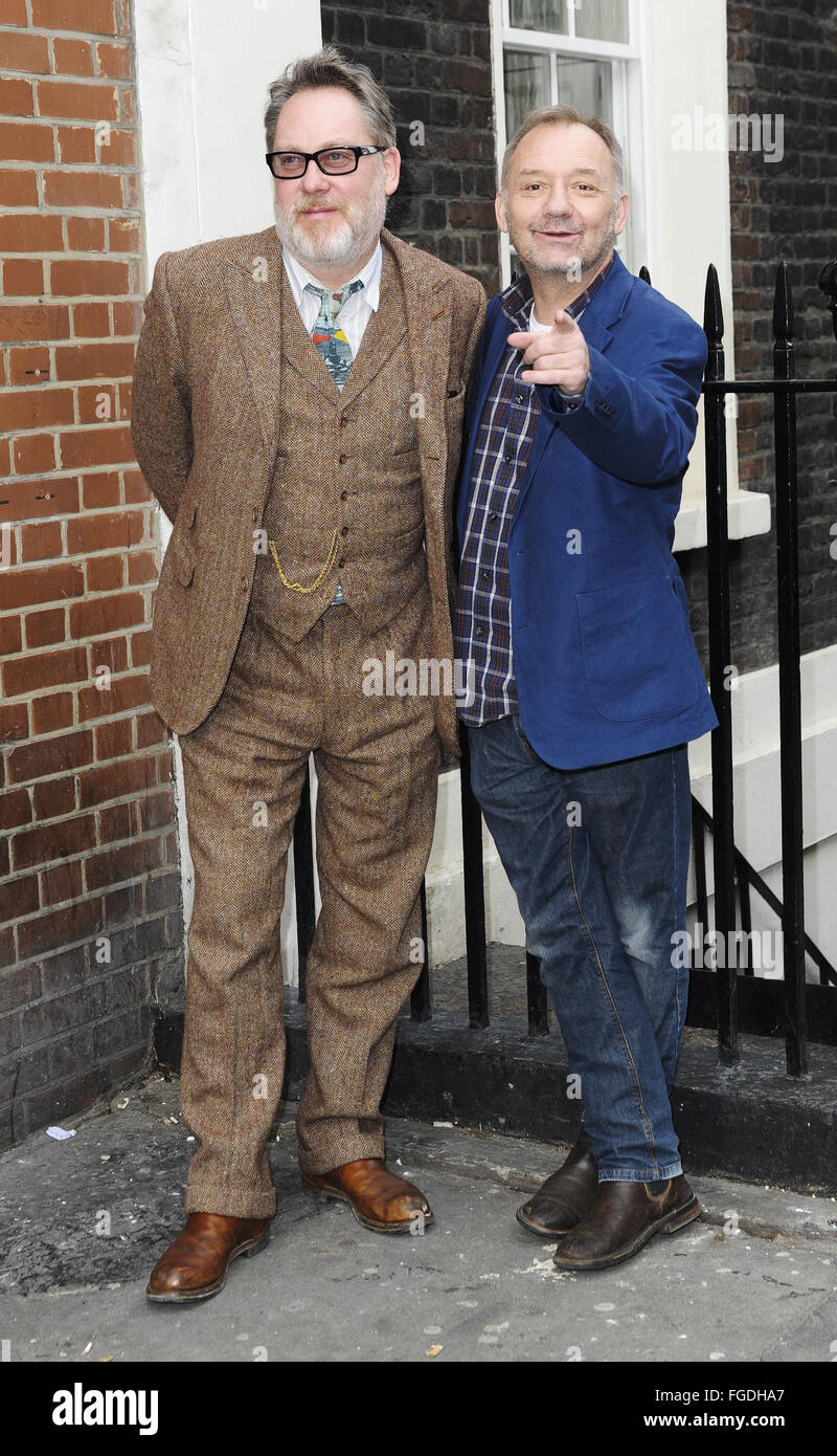 Bob mortimer hi-res stock photography and images - Alamy