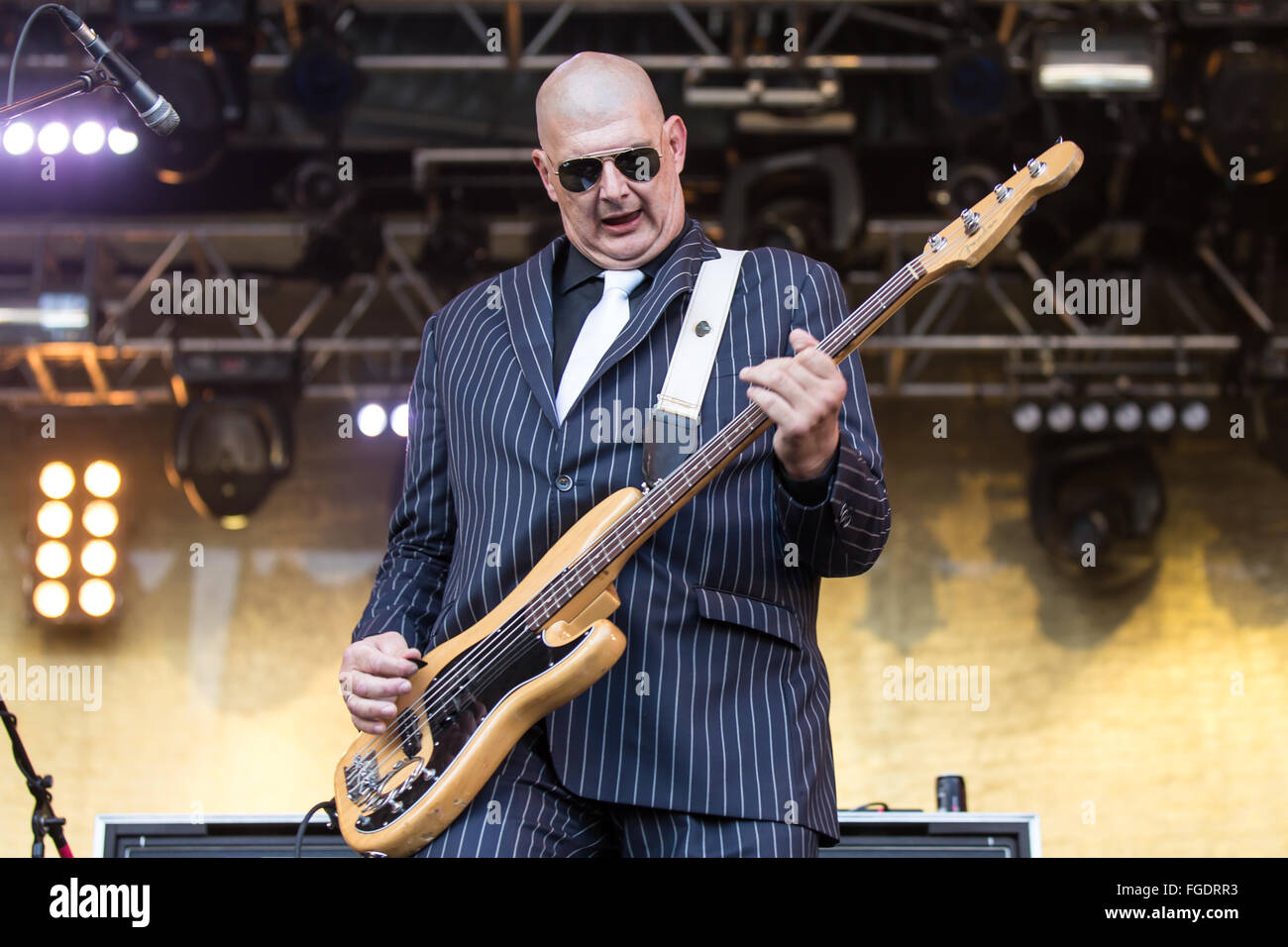 Triggerfinger band hi-res stock photography and images - Alamy