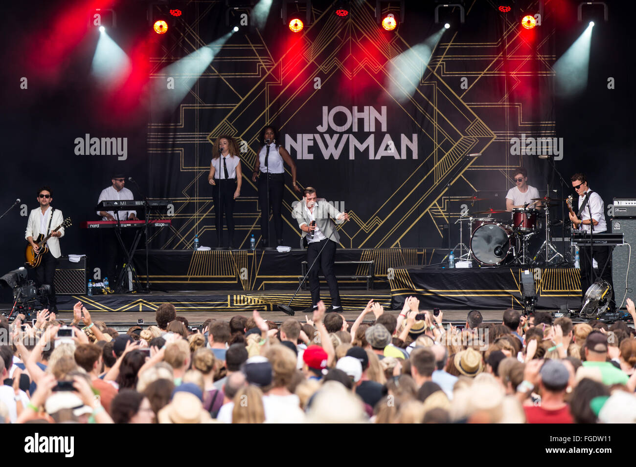 John mann singer hi-res stock photography and images - Alamy