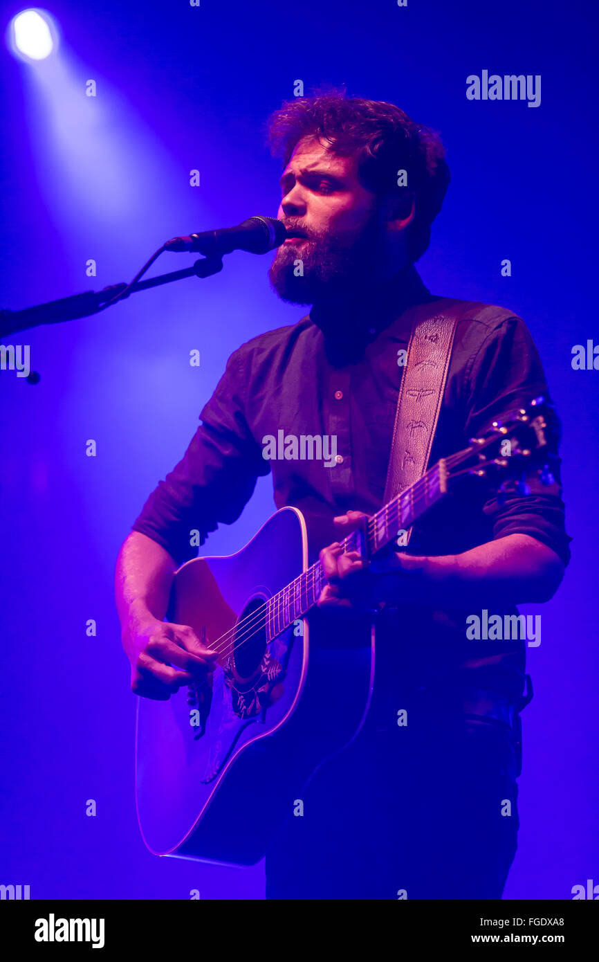 Passenger Lead Singer