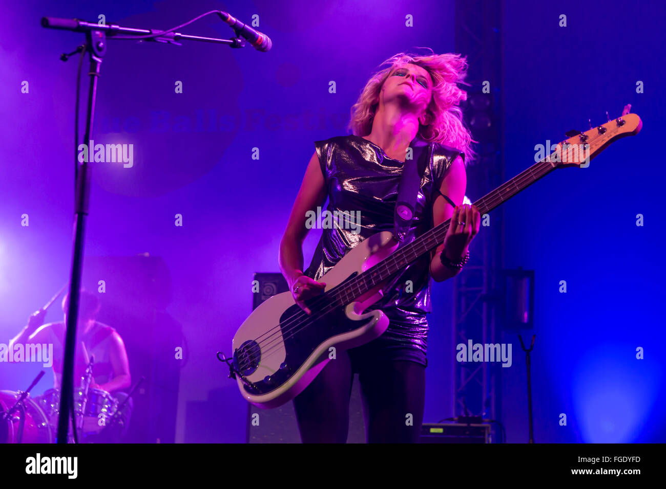 The subways singer hi-res stock photography and images - Alamy