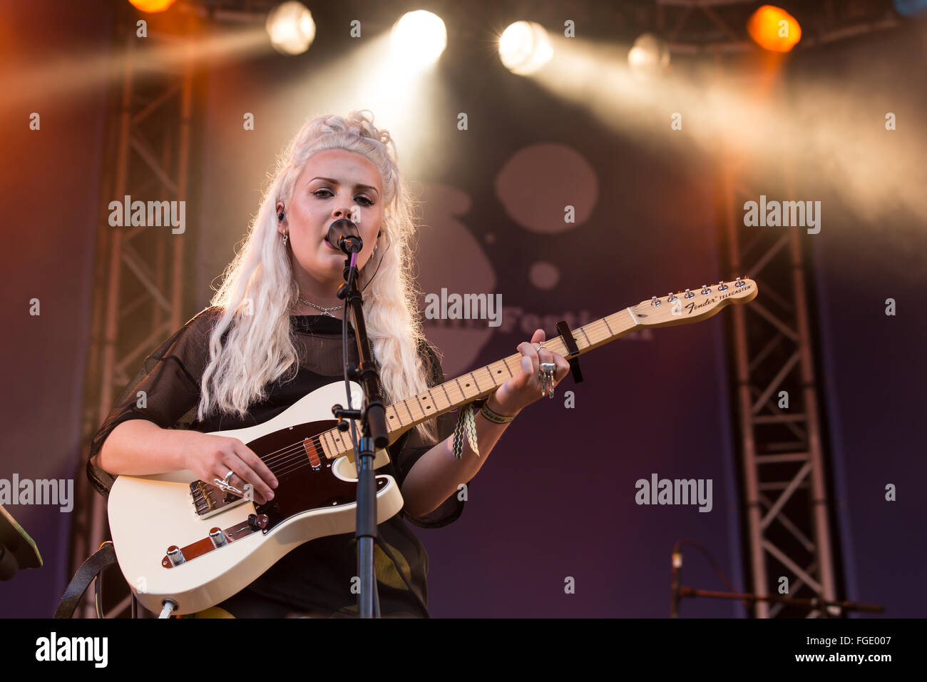 Shannon saunders hi-res stock photography and images - Alamy