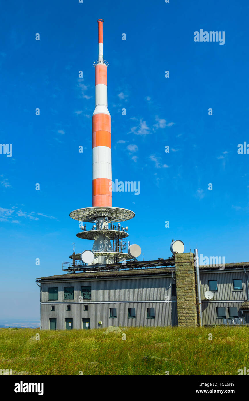 Tv transmitter station hi-res stock photography and images - Alamy