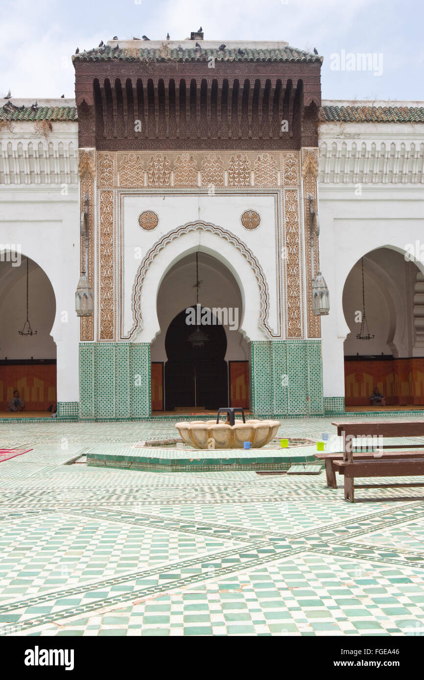 Mosque Al Mohammadi Stock Photo - Alamy