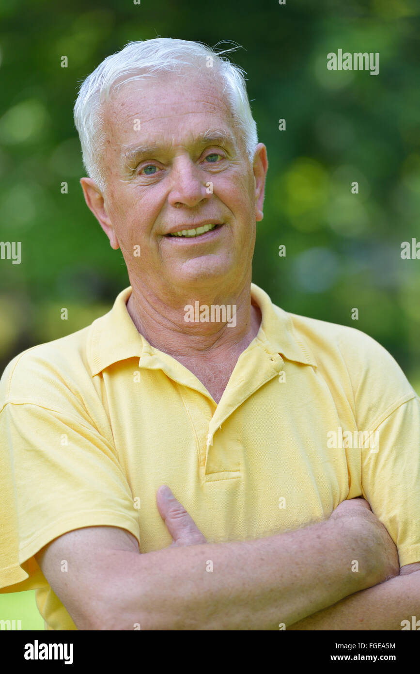 Elderly man portrait hi-res stock photography and images - Alamy