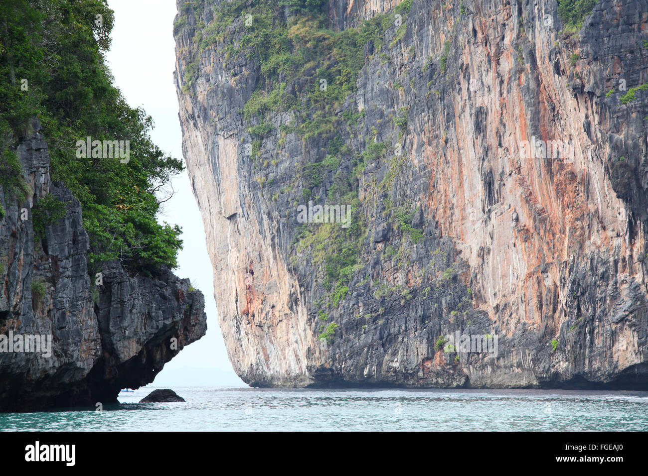 Close up limestone cliff hi-res stock photography and images - Alamy