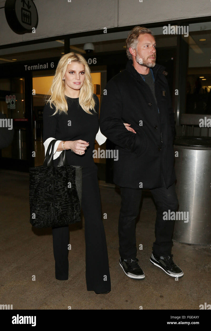 Jessica simpson husband eric johnson hi-res stock photography and ...