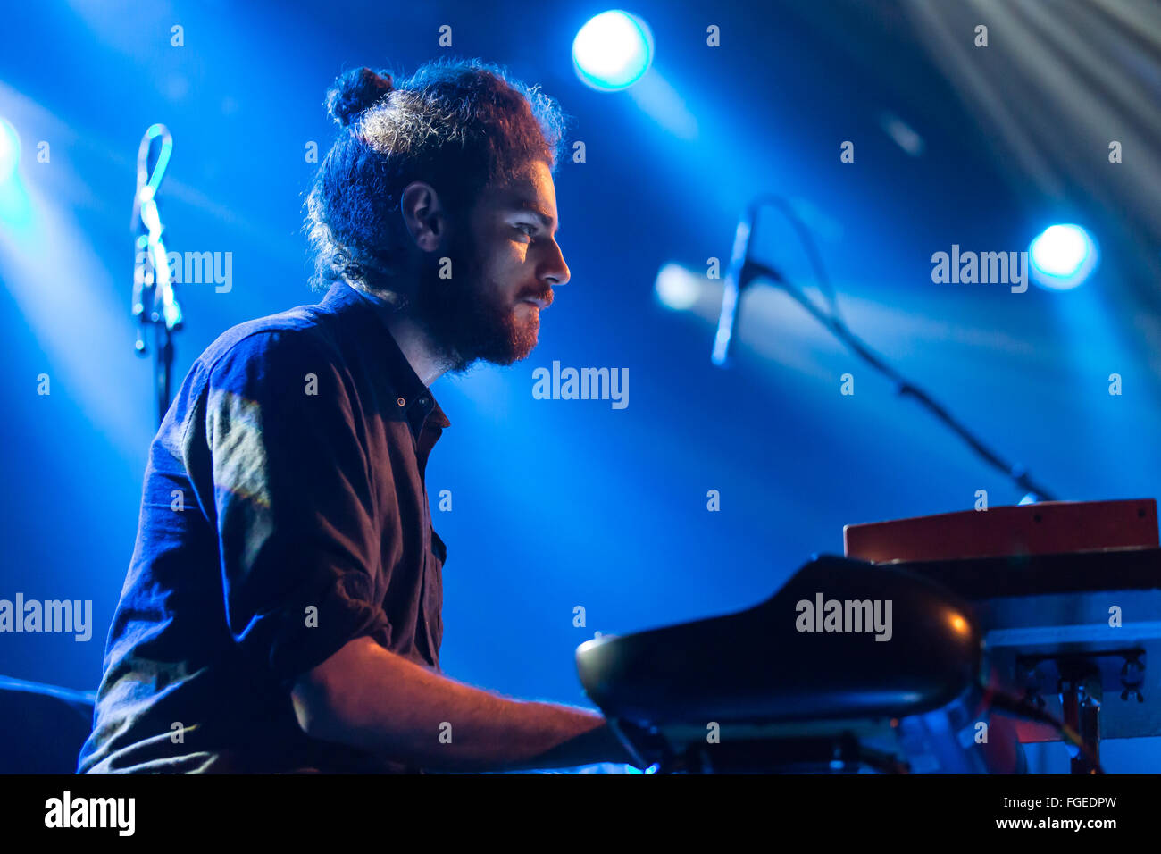 Folk pop sängerin hi-res stock photography and images - Alamy