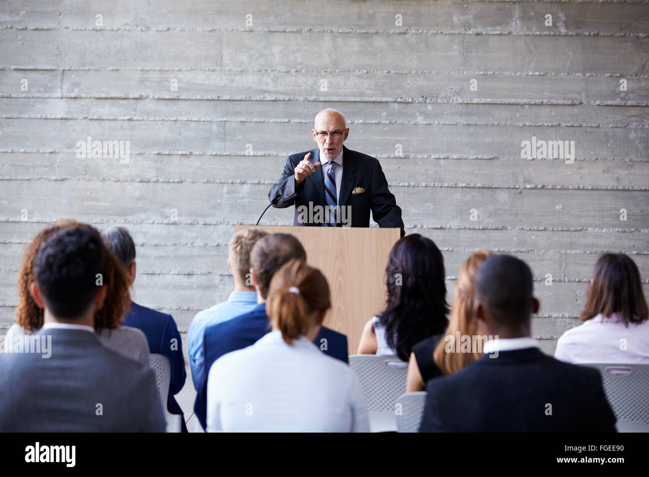 African american woman speaking lectern hi-res stock photography and ...