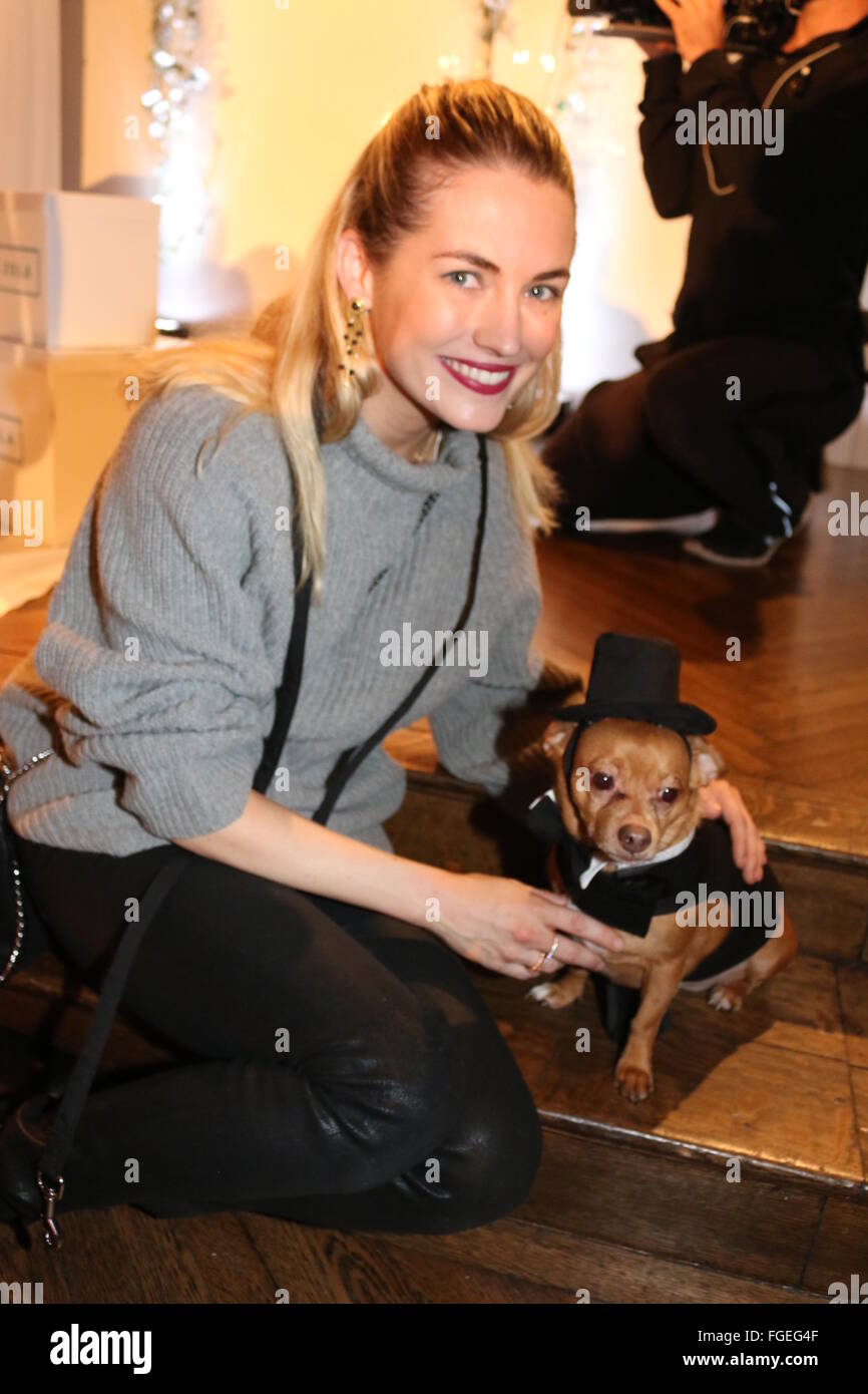 The Wedding of Toast Meets World and Finn Hearst Featuring: Amanda ...