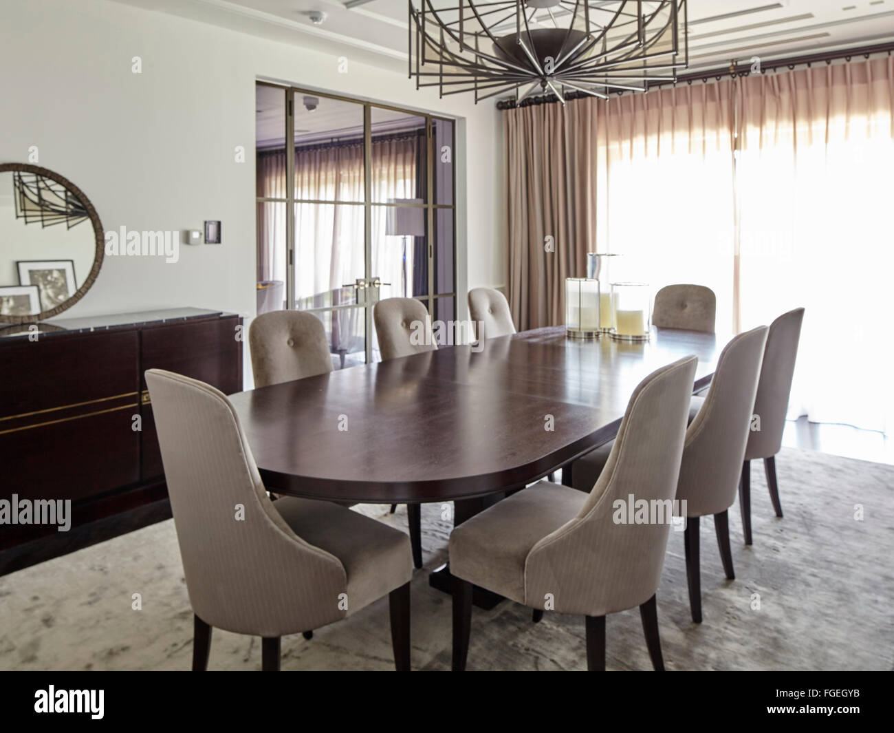 Tudor dining table hi-res stock photography and images - Alamy