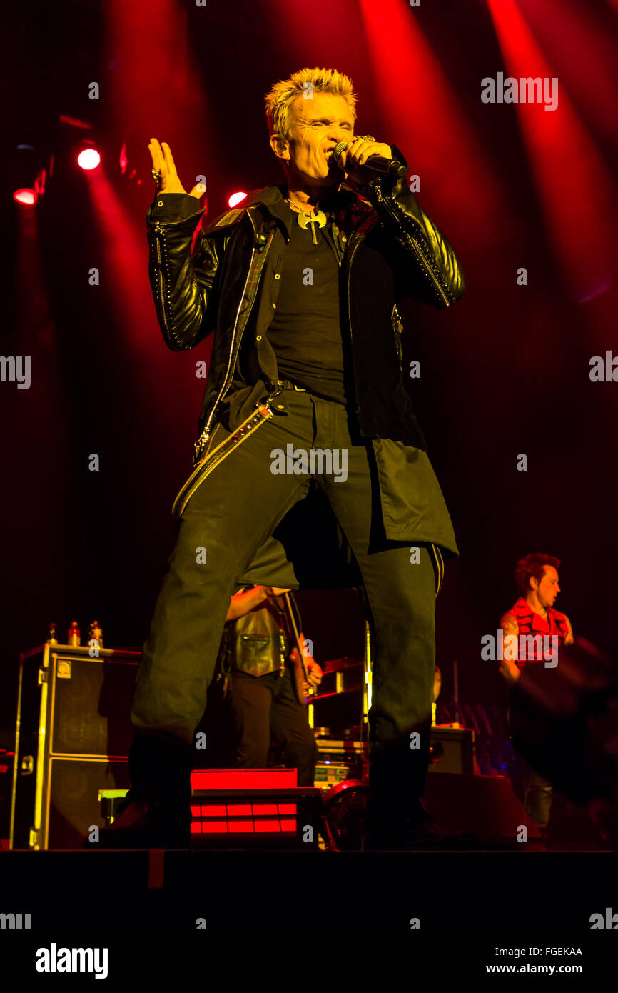 British singer billy idol hi-res stock photography and images - Alamy