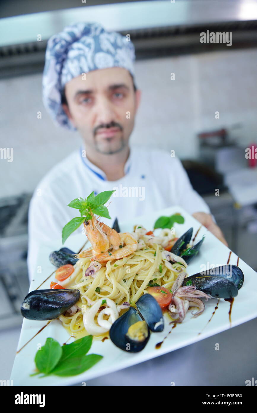 chef preparing food Stock Photo - Alamy