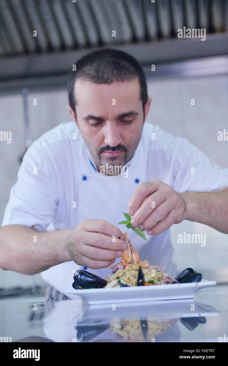 chef preparing food Stock Photo - Alamy