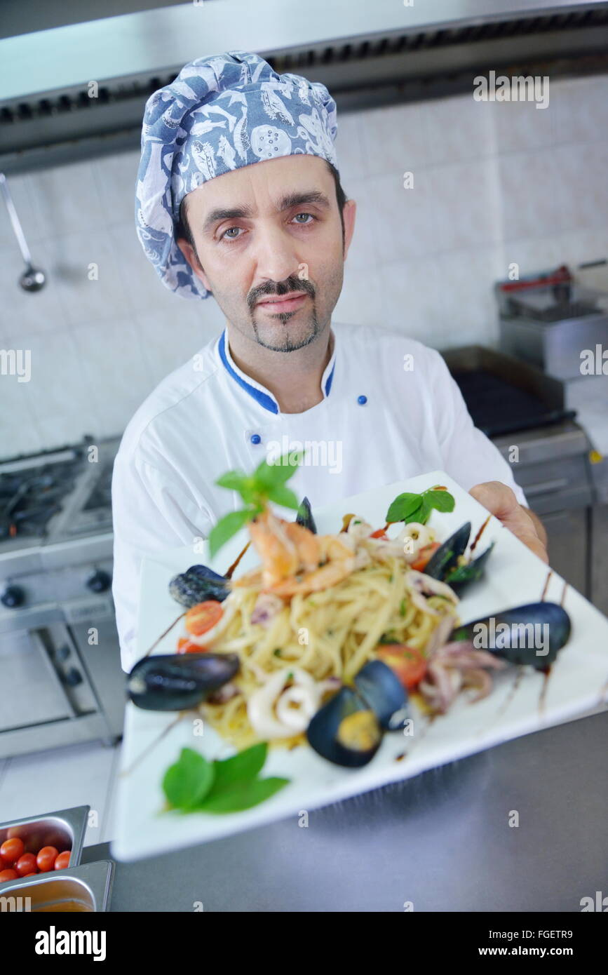 chef preparing food Stock Photo - Alamy