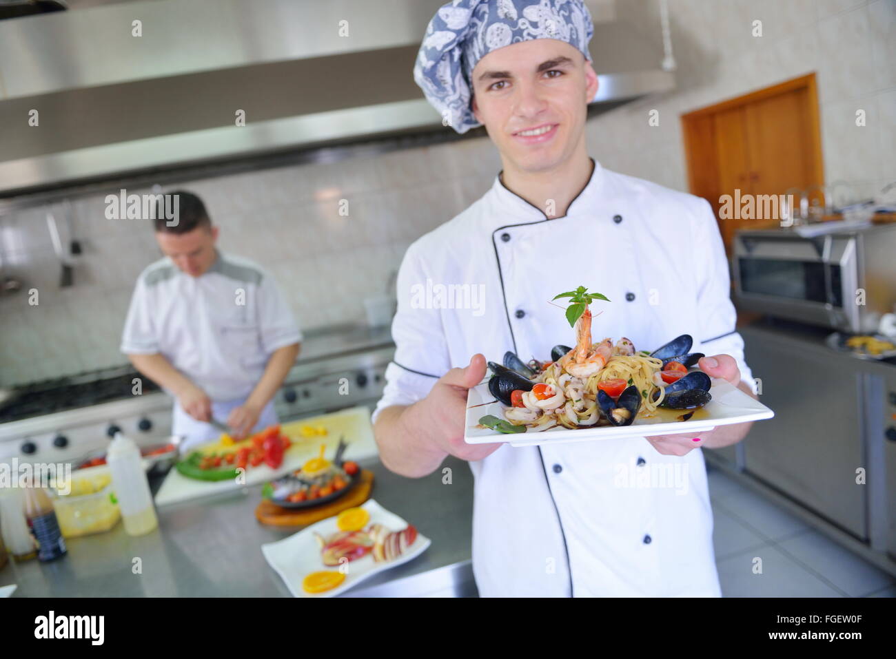 chef preparing food Stock Photo - Alamy